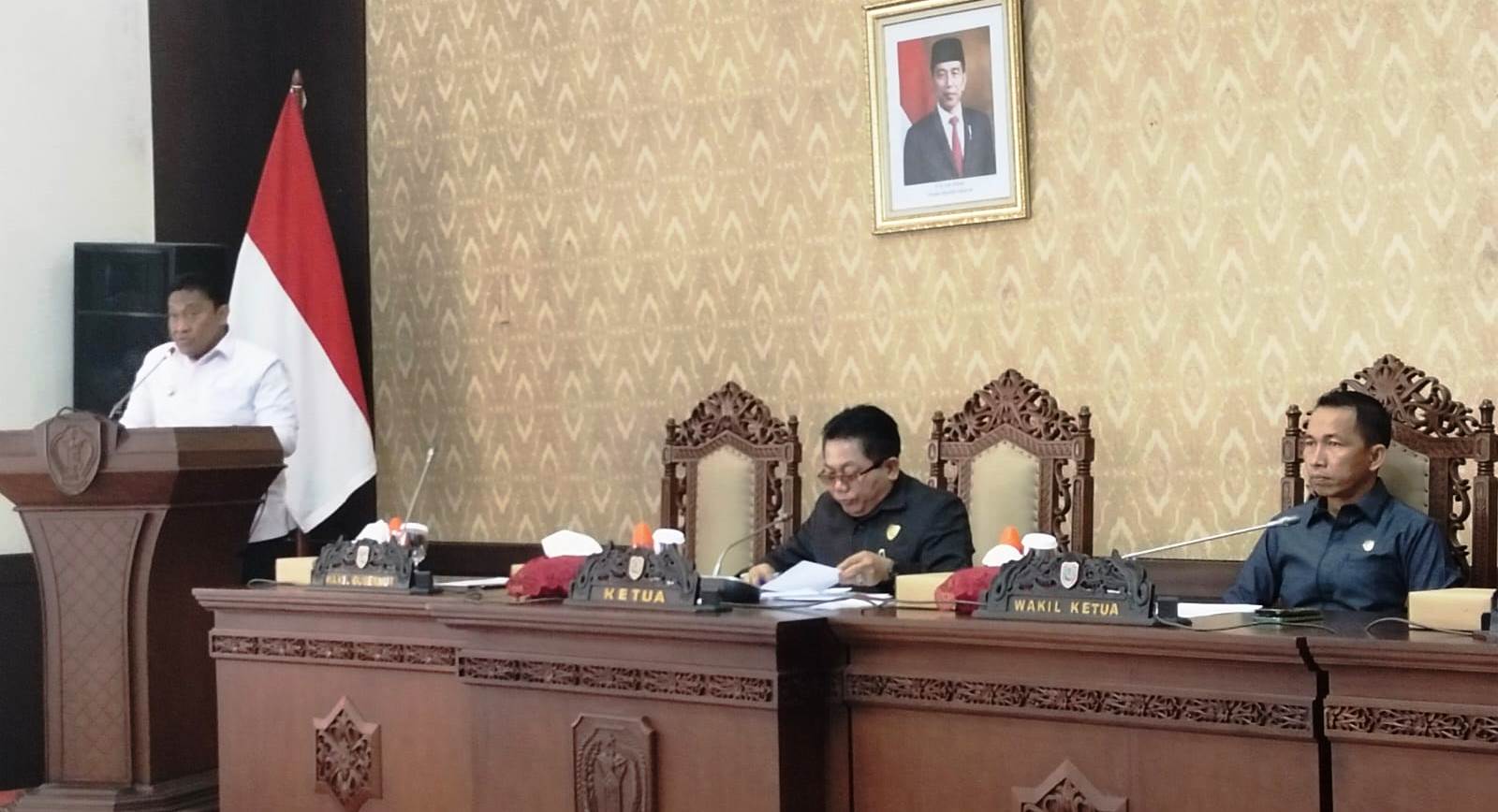Rapat Paripurna Pidato Pengantar Nota Keuangan dan Ranperda RAPBD 2024 - DPRD Provinsi ...